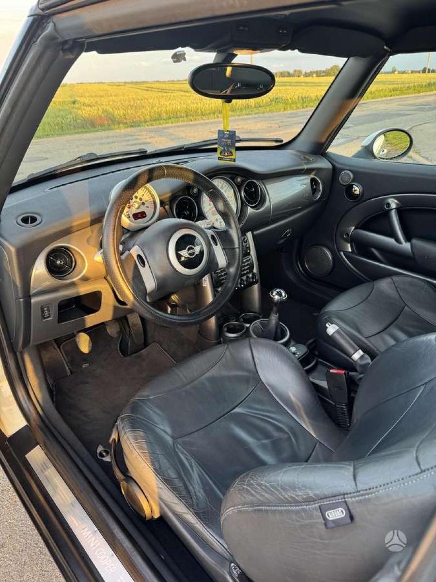 Balts MINI Cooper 2007 Radviliškis, ar dzinēja tilpumu 1.60 L un nobraukumu 101 tūkst. km par 3900 €, foto 13 vietnē AUTOMOTO.COM.LV