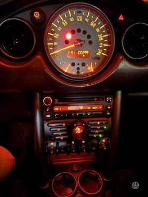 Balts MINI Cooper 2007 Radviliškis, ar dzinēja tilpumu 1.60 L un nobraukumu 101 tūkst. km par 3900 €, foto 23 vietnē AUTOMOTO.COM.LV