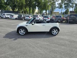 White MINI Cooper 2007 in Marijampole, with an engine capacity of 1.60 L and mileage of 190 thousand km for 2700 €, photo 8 on AUTOMOTO.COM.LV