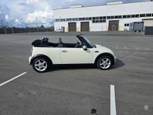 White MINI Cooper 2007 in Marijampole, with an engine capacity of 1.60 L and mileage of 190 thousand km for 2700 €, photo 9 on AUTOMOTO.COM.LV