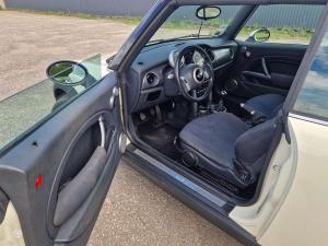Balts MINI Cooper 2008 Kėdainiai, ar dzinēja tilpumu 1.60 L un nobraukumu 153 tūkst. km par 4900 €, foto 11 vietnē AUTOMOTO.COM.LV