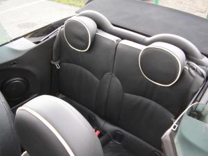 White MINI Cooper 2011 in Riga, with an engine capacity of 1.60 L and mileage of 182 thousand km for 5950 €, photo 15 on AUTOMOTO.COM.LV