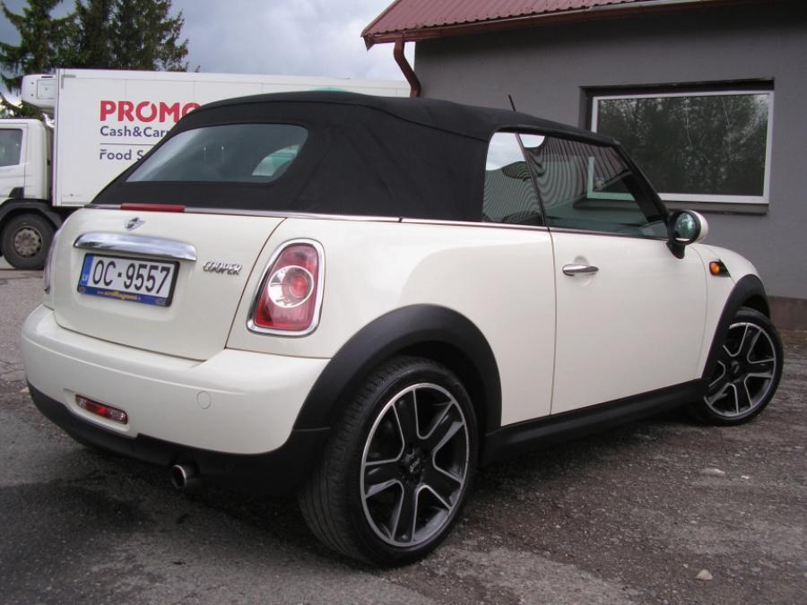 White MINI Cooper 2011 in Riga, with an engine capacity of 1.60 L and mileage of 182 thousand km for 5950 €, photo 23 on AUTOMOTO.COM.LV