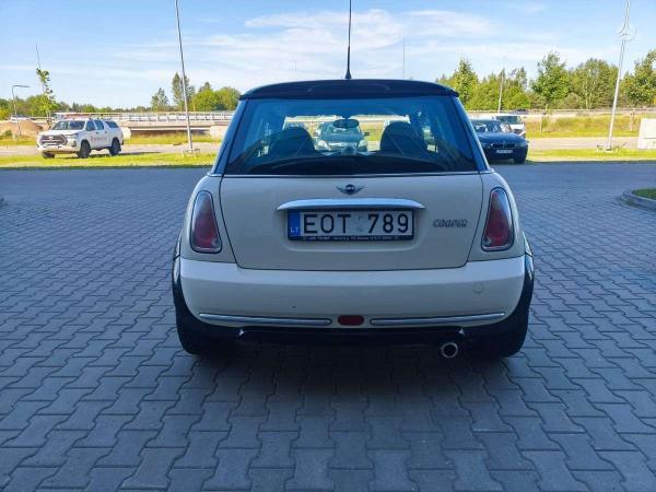 Balts MINI Cooper 2004 Viļņa, ar dzinēja tilpumu 1.60 L un nobraukumu 148 tūkst. km par 2100 €, foto 5 vietnē AUTOMOTO.COM.LV