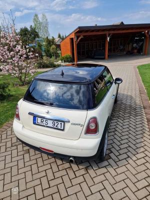 Balts MINI Cooper 2010 Molėtai, ar dzinēja tilpumu 1.56 L un nobraukumu 266 tūkst. km par 4500 €, foto 8 vietnē AUTOMOTO.COM.LV