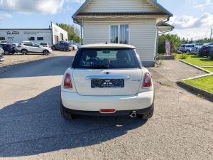 Balts MINI Cooper 2010 Utena, ar dzinēja tilpumu 1.60 L un nobraukumu 191 tūkst. km par 3390 €, foto 9 vietnē AUTOMOTO.COM.LV