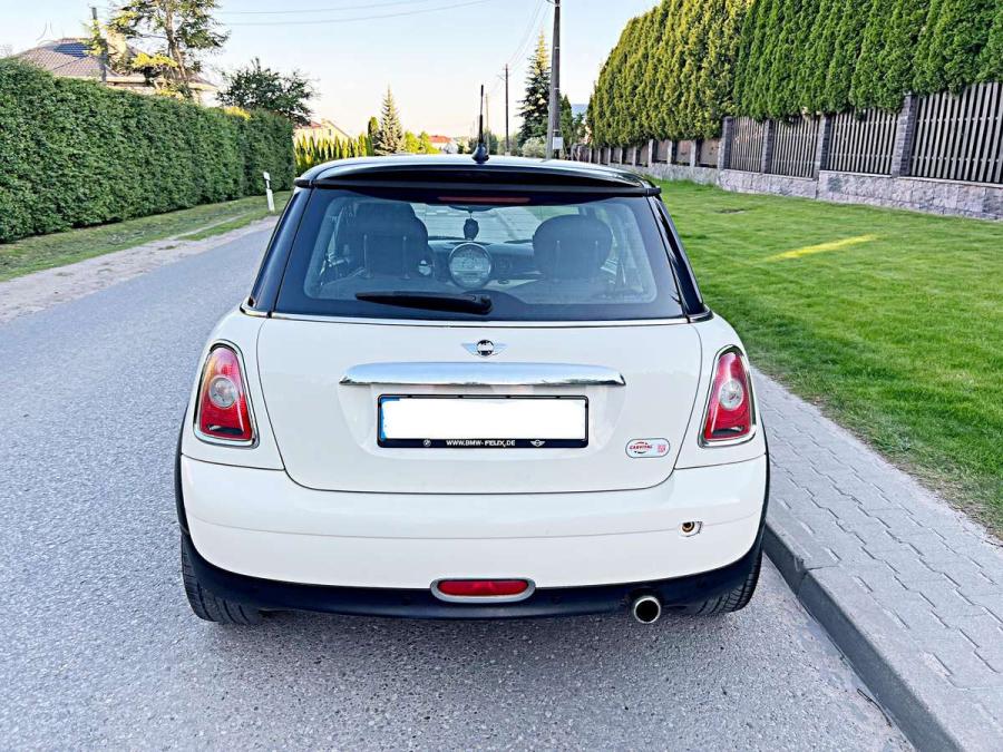 Balts MINI Cooper 2007 Viļņa, ar dzinēja tilpumu 1.60 L un nobraukumu 211 tūkst. km par 3499 €, foto 6 vietnē AUTOMOTO.COM.LV