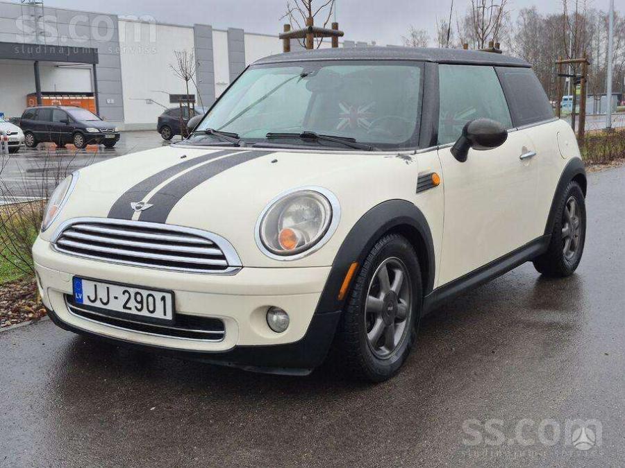 Balts MINI Cooper 2008 Rīga, ar dzinēja tilpumu 1.60 L un nobraukumu 187 tūkst. km par 2590 €, foto 2 vietnē AUTOMOTO.COM.LV