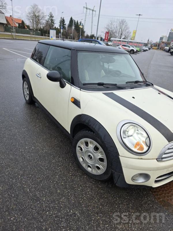 Balts MINI Cooper 2008 Rīga, ar dzinēja tilpumu 1.60 L un nobraukumu 305 tūkst. km par 2850 €, foto 1 vietnē AUTOMOTO.COM.LV