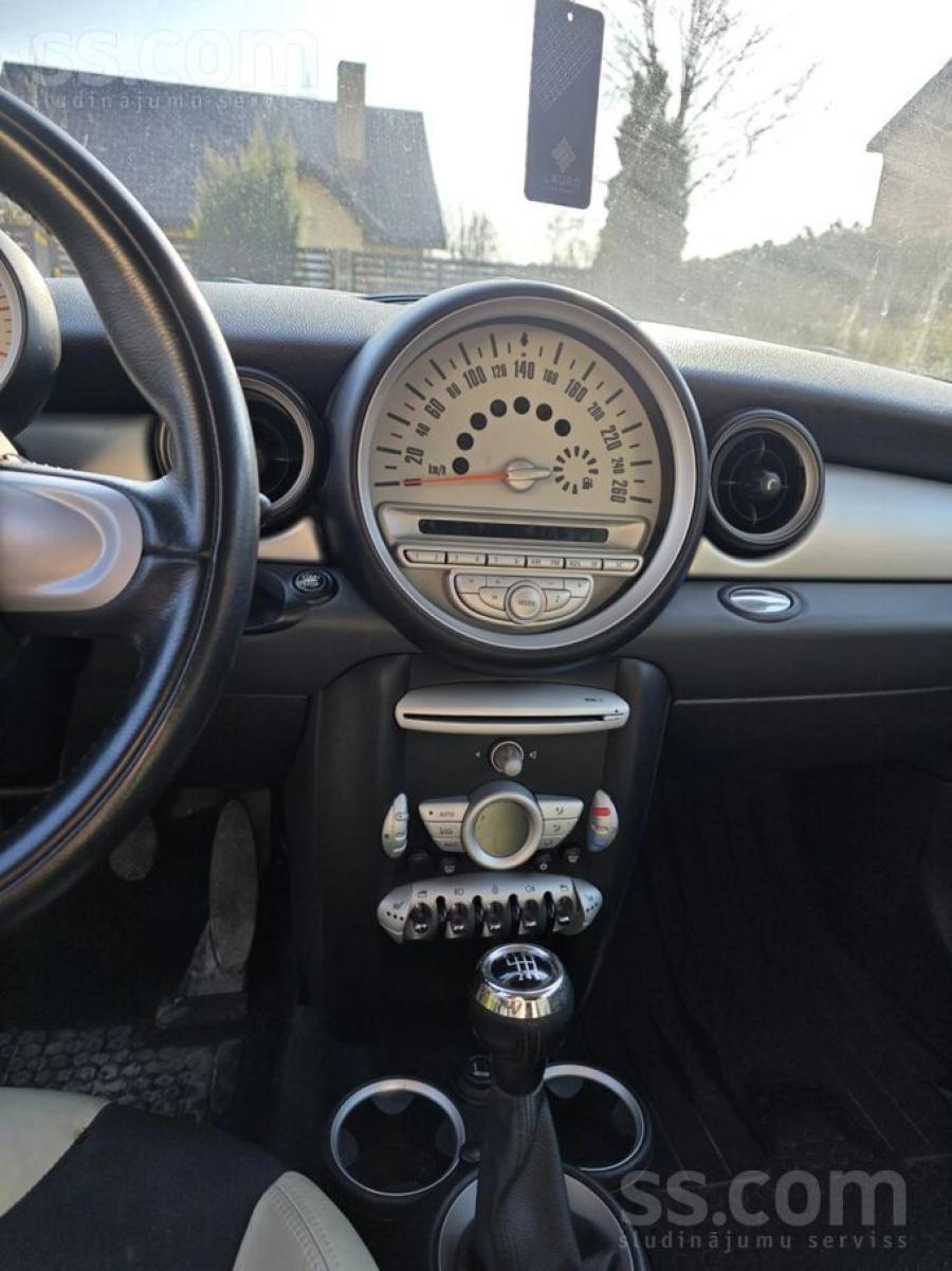 Balts MINI Cooper 2008 Rīga, ar dzinēja tilpumu 1.60 L un nobraukumu 305 tūkst. km par 2850 €, foto 7 vietnē AUTOMOTO.COM.LV