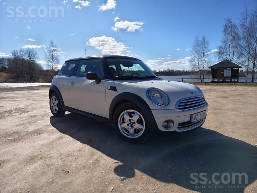 Balts MINI Cooper 2008 Saldus, ar dzinēja tilpumu 1.60 L un nobraukumu 206 tūkst. km par 2500 €, foto 3 vietnē AUTOMOTO.COM.LV
