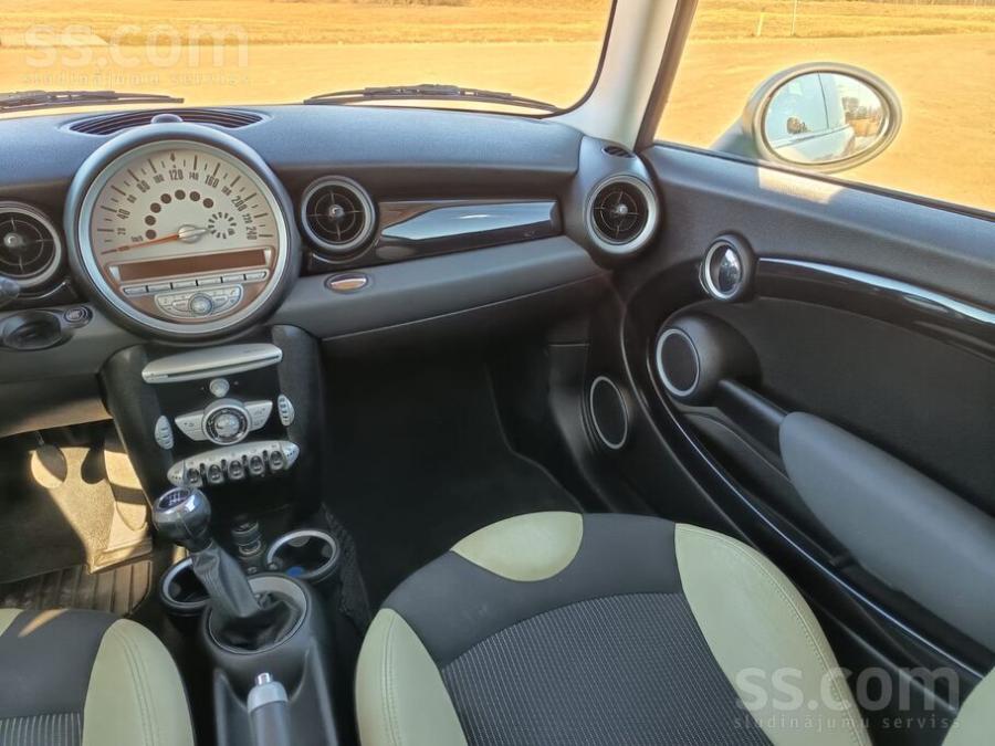 Balts MINI Cooper 2008 Saldus, ar dzinēja tilpumu 1.60 L un nobraukumu 206 tūkst. km par 2500 €, foto 9 vietnē AUTOMOTO.COM.LV