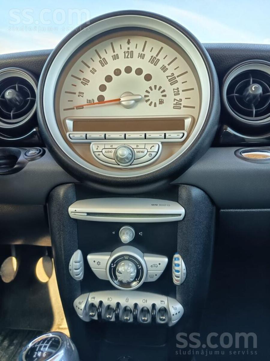 Balts MINI Cooper 2008 Saldus, ar dzinēja tilpumu 1.60 L un nobraukumu 206 tūkst. km par 2500 €, foto 12 vietnē AUTOMOTO.COM.LV