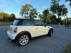 Balts MINI Cooper 2008 Kauņa, ar dzinēja tilpumu 1.60 L un nobraukumu 219 tūkst. km par 2200 €, foto 4 vietnē AUTOMOTO.COM.LV
