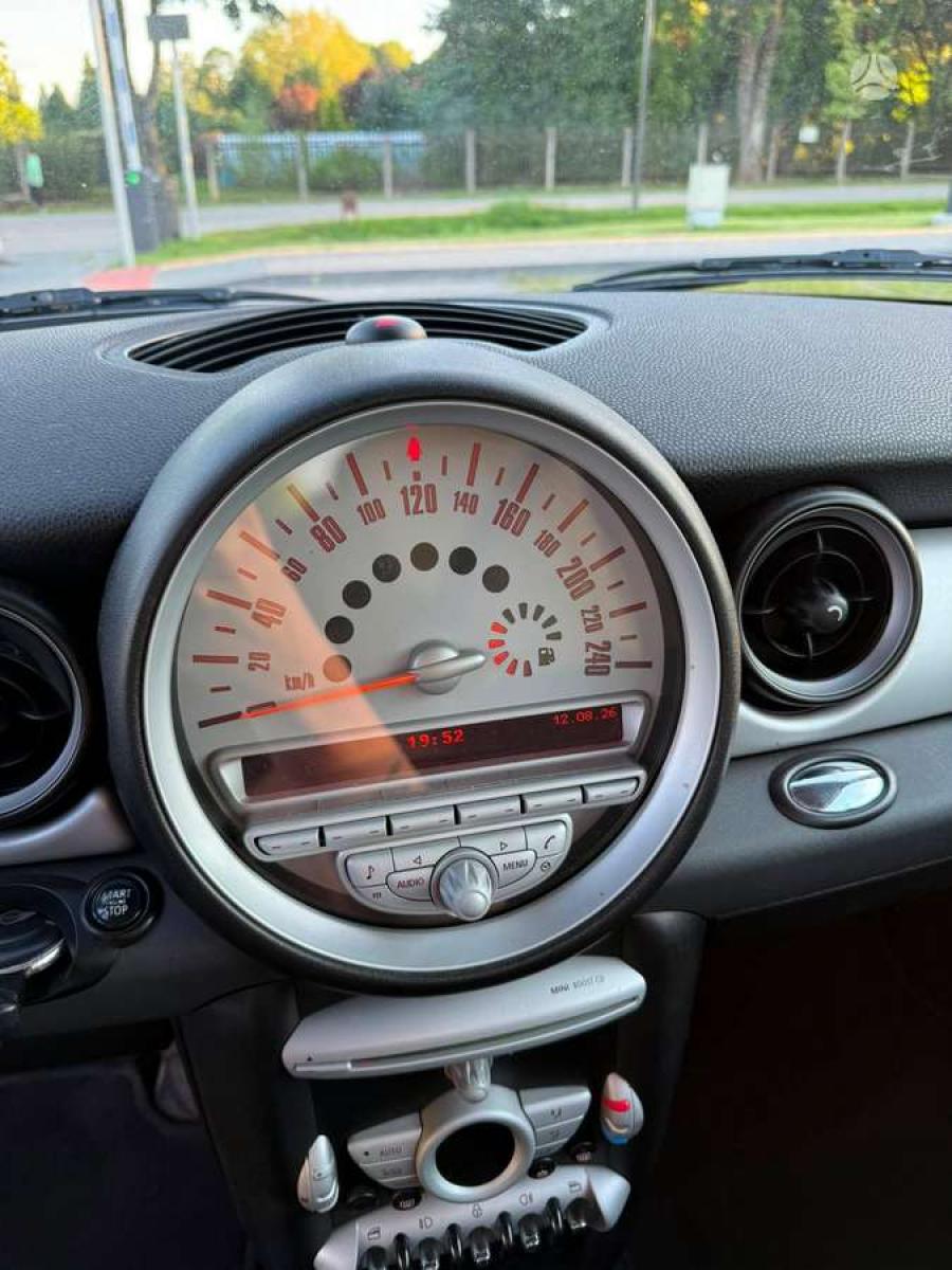 Balts MINI Cooper 2008 Kauņa, ar dzinēja tilpumu 1.60 L un nobraukumu 219 tūkst. km par 2200 €, foto 11 vietnē AUTOMOTO.COM.LV