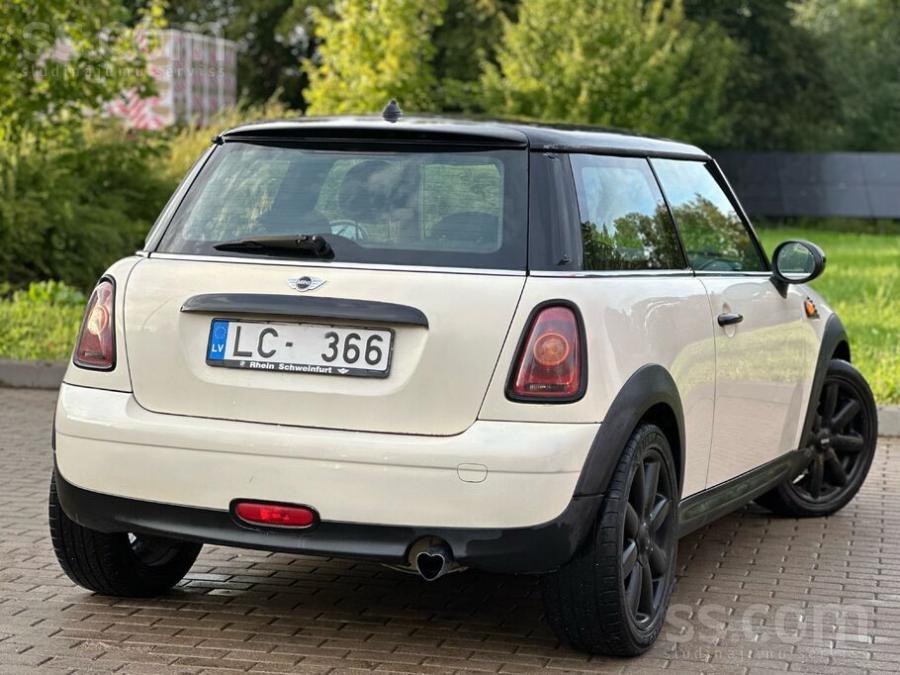Balts MINI Cooper 2008 Jelgava, ar dzinēja tilpumu 1.60 L un nobraukumu 209 tūkst. km par 2150 €, foto 5 vietnē AUTOMOTO.COM.LV