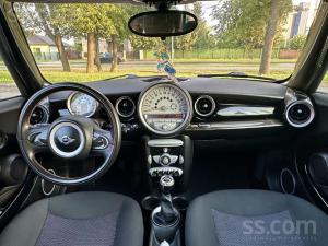 Balts MINI Cooper 2008 Jelgava, ar dzinēja tilpumu 1.60 L un nobraukumu 209 tūkst. km par 2150 €, foto 15 vietnē AUTOMOTO.COM.LV