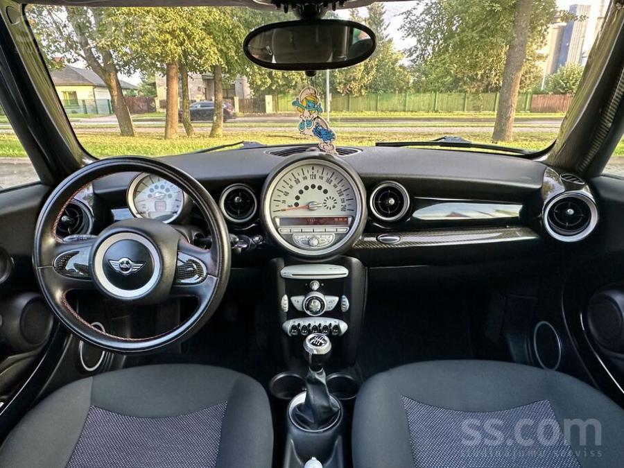 Balts MINI Cooper 2008 Jelgava, ar dzinēja tilpumu 1.60 L un nobraukumu 209 tūkst. km par 2150 €, foto 15 vietnē AUTOMOTO.COM.LV