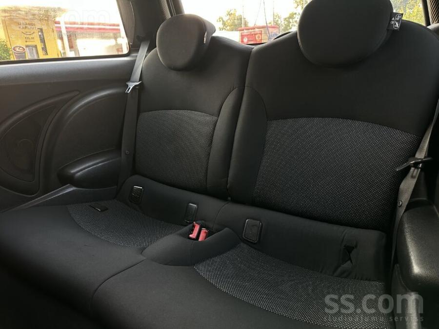 Balts MINI Cooper 2008 Jelgava, ar dzinēja tilpumu 1.60 L un nobraukumu 209 tūkst. km par 2150 €, foto 17 vietnē AUTOMOTO.COM.LV