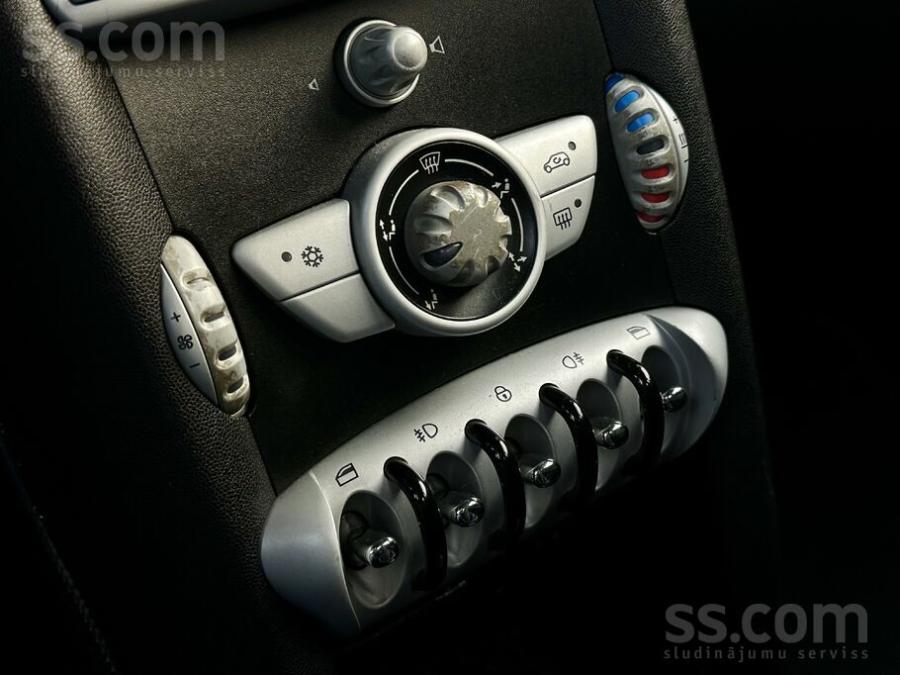 Balts MINI Cooper 2008 Jelgava, ar dzinēja tilpumu 1.60 L un nobraukumu 209 tūkst. km par 2150 €, foto 22 vietnē AUTOMOTO.COM.LV