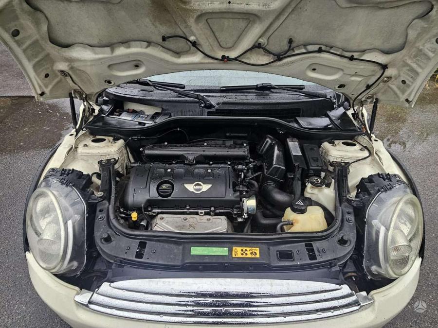 White MINI Cooper 2008 in Vilnius, with an engine capacity of 1.40 L and mileage of 152 thousand km for 2550 €, photo 14 on AUTOMOTO.COM.LV