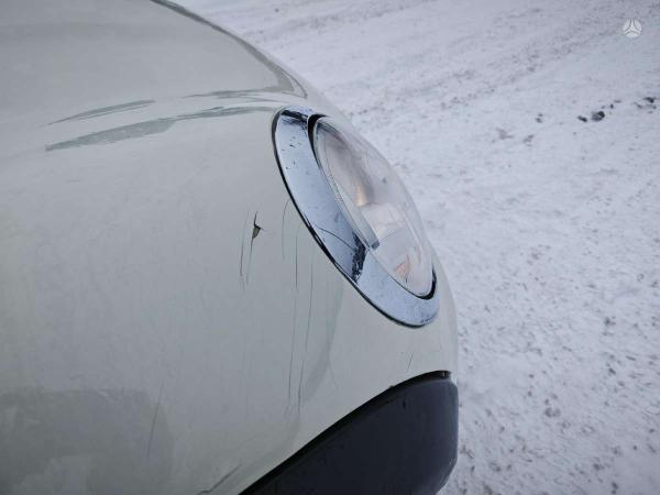 Balts MINI Cooper 2009 Viļņa, ar dzinēja tilpumu 1.56 L un nobraukumu 203 tūkst. km par 2500 €, foto 11 vietnē AUTOMOTO.COM.LV