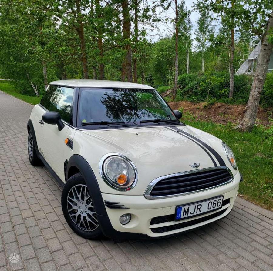 Balts MINI Cooper 2009 Šauļi, ar dzinēja tilpumu 1.60 L un nobraukumu 200 tūkst. km par 2750 €, foto 11 vietnē AUTOMOTO.COM.LV