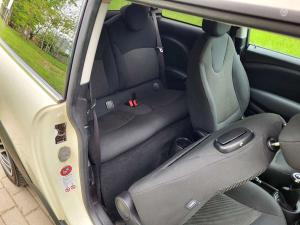 Balts MINI Cooper 2009 Šauļi, ar dzinēja tilpumu 1.60 L un nobraukumu 200 tūkst. km par 2750 €, foto 19 vietnē AUTOMOTO.COM.LV
