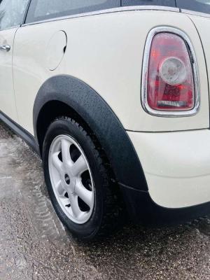 Balts MINI Cooper 2010 Kauņa, ar dzinēja tilpumu 1.56 L un nobraukumu 213 tūkst. km par 3550 €, foto 9 vietnē AUTOMOTO.COM.LV