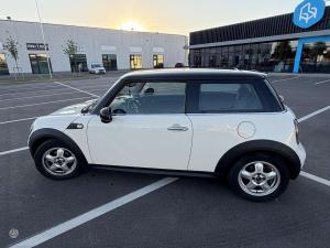Balts MINI Cooper 2010 Kauņa, ar dzinēja tilpumu 1.60 L un nobraukumu 227 tūkst. km par 3700 €, foto 3 vietnē AUTOMOTO.COM.LV