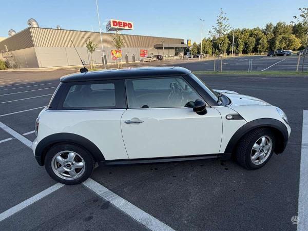 Balts MINI Cooper 2010 Kauņa, ar dzinēja tilpumu 1.60 L un nobraukumu 227 tūkst. km par 3700 €, foto 3 vietnē AUTOMOTO.COM.LV