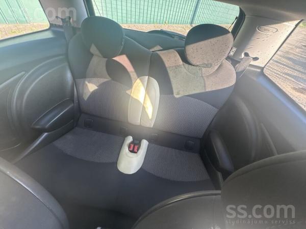 Balts MINI Cooper 2010 Rīga, ar dzinēja tilpumu 1.60 L un nobraukumu 212 tūkst. km par 4500 €, foto 7 vietnē AUTOMOTO.COM.LV