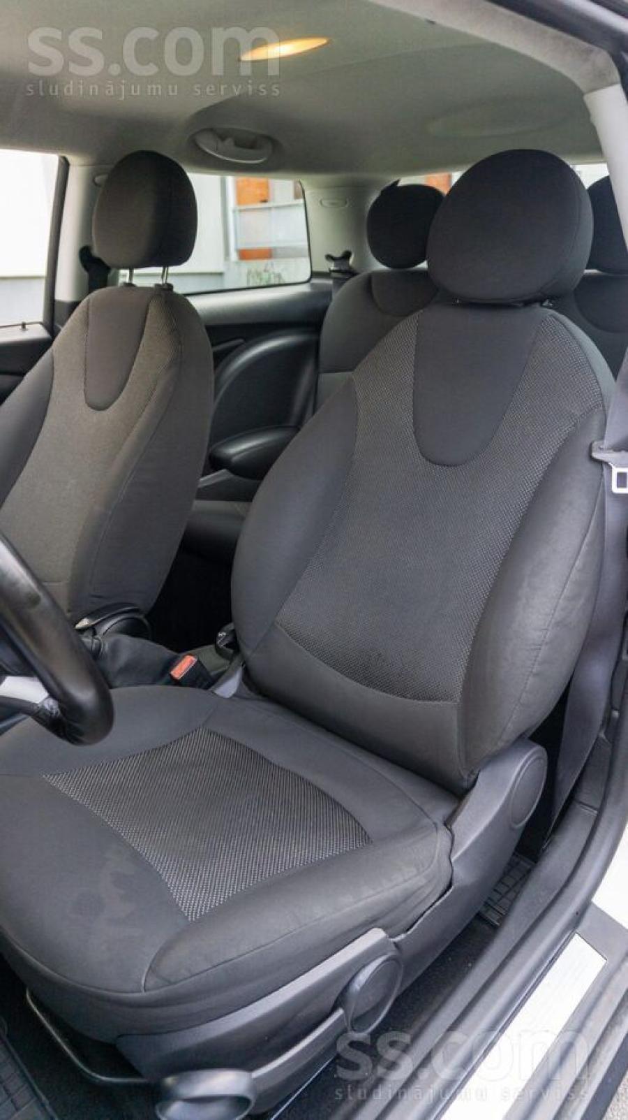Balts MINI Cooper 2010 Rīga, ar dzinēja tilpumu 1.60 L un nobraukumu 246 tūkst. km par 2990 €, foto 24 vietnē AUTOMOTO.COM.LV