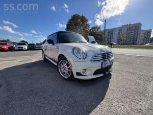 Balts MINI Cooper 2011 Rīga, ar dzinēja tilpumu 1.60 L un nobraukumu 180 tūkst. km par 4499 €, foto  vietnē AUTOMOTO.COM.LV