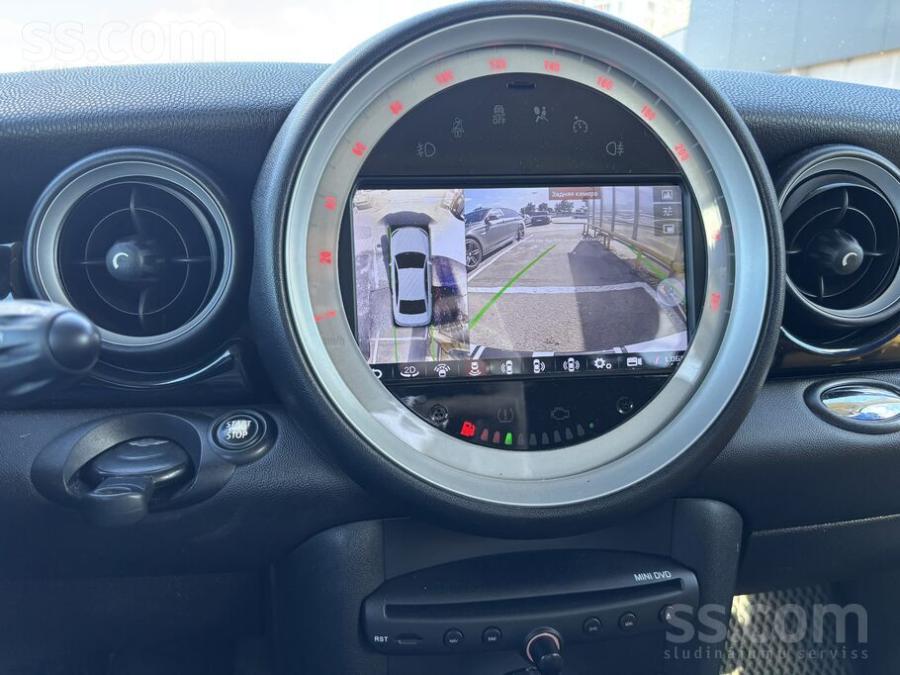 White MINI Cooper 2011 in Riga, with an engine capacity of 1.60 L and mileage of 180 thousand km for 4499 €, photo 11 on AUTOMOTO.COM.LV