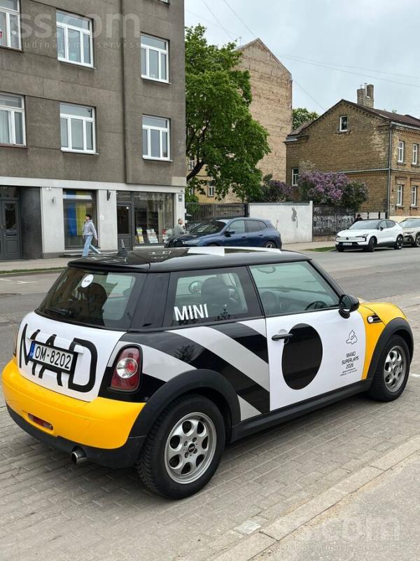 Balts MINI Cooper 2012 Rīga, ar dzinēja tilpumu 1.60 L un nobraukumu 183 tūkst. km par 3700 €, foto 3 vietnē AUTOMOTO.COM.LV