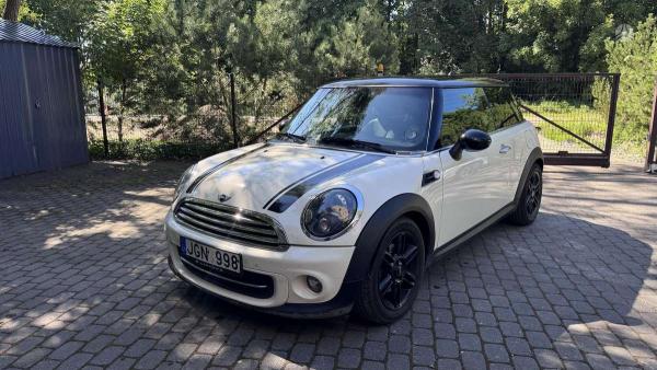 Balts MINI Cooper 2012 Viļņa, ar dzinēja tilpumu 1.60 L un nobraukumu 166 tūkst. km par 4900 €, foto 1 vietnē AUTOMOTO.COM.LV