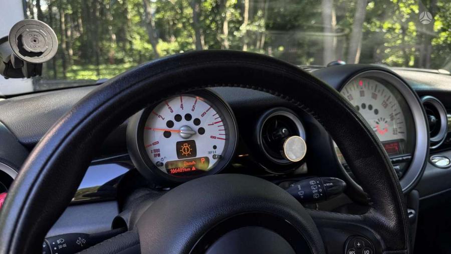 Balts MINI Cooper 2012 Viļņa, ar dzinēja tilpumu 1.60 L un nobraukumu 166 tūkst. km par 4900 €, foto 8 vietnē AUTOMOTO.COM.LV
