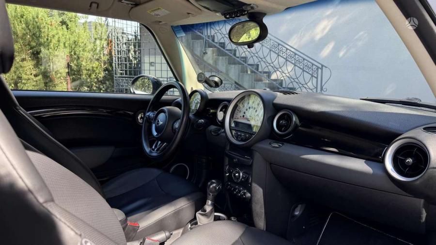 Balts MINI Cooper 2012 Viļņa, ar dzinēja tilpumu 1.60 L un nobraukumu 166 tūkst. km par 4900 €, foto 10 vietnē AUTOMOTO.COM.LV