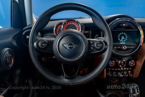 White MINI Cooper 2019 in Tallinn, with an engine capacity of 1.50 L and mileage of 58 thousand km for 17900 €, photo 17 on AUTOMOTO.COM.LV