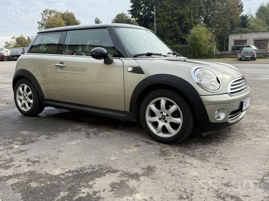 Dzeltens MINI Cooper 2007 Jelgava, ar dzinēja tilpumu 1.60 L un nobraukumu 131 tūkst. km par 3600 €, foto 6 vietnē AUTOMOTO.COM.LV