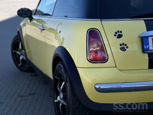 Dzeltens MINI Cooper 2003 Rēzekne, ar dzinēja tilpumu 1.60 L un nobraukumu 260 tūkst. km par 2150 €, foto 8 vietnē AUTOMOTO.COM.LV