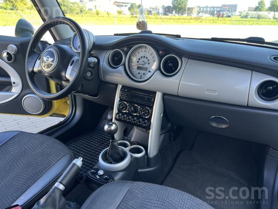 Dzeltens MINI Cooper 2003 Rēzekne, ar dzinēja tilpumu 1.60 L un nobraukumu 260 tūkst. km par 2150 €, foto 9 vietnē AUTOMOTO.COM.LV