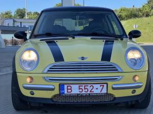 Yellow MINI Cooper 2003 in Rezekne, with an engine capacity of 1.60 L and mileage of 260 thousand km for 2150 €, photo  on AUTOMOTO.COM.LV