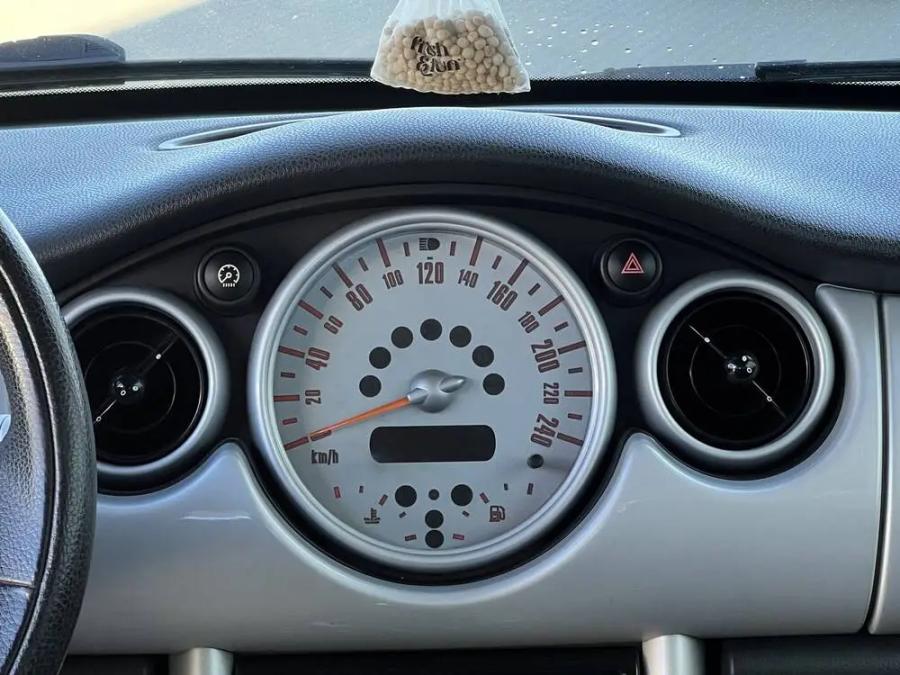 Желтый Мини Купер 2003 в Резекне, объемом двигателя 1.60 л и пробегом 260 тыс. км за 2150 €, фото 16 на AUTOMOTO.COM.LV
