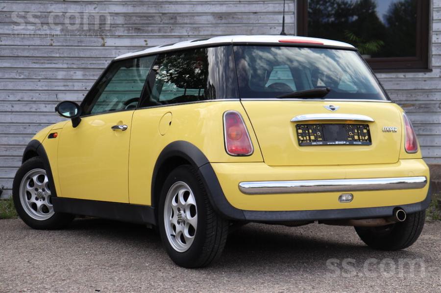 Dzeltens MINI Cooper 2003 Valka, ar dzinēja tilpumu 1.60 L un nobraukumu 199 tūkst. km par 2500 €, foto 5 vietnē AUTOMOTO.COM.LV