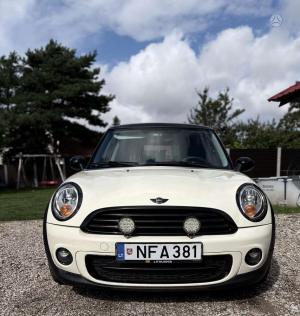 Yellow MINI Cooper 2007 in Kaunas, with an engine capacity of 1.56 L and mileage of 217 thousand km for 1500 €, photo  on AUTOMOTO.COM.LV