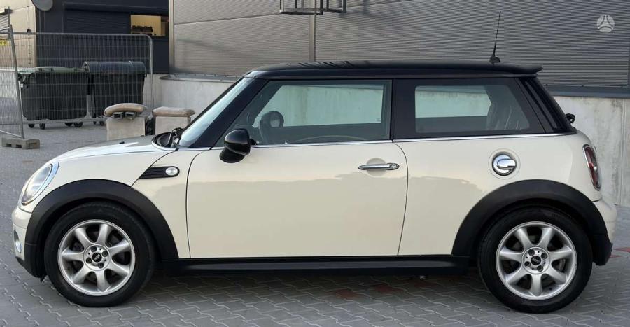Dzeltens MINI Cooper 2009 Šauļi, ar dzinēja tilpumu 1.60 L un nobraukumu 242 tūkst. km par 3550 €, foto 6 vietnē AUTOMOTO.COM.LV