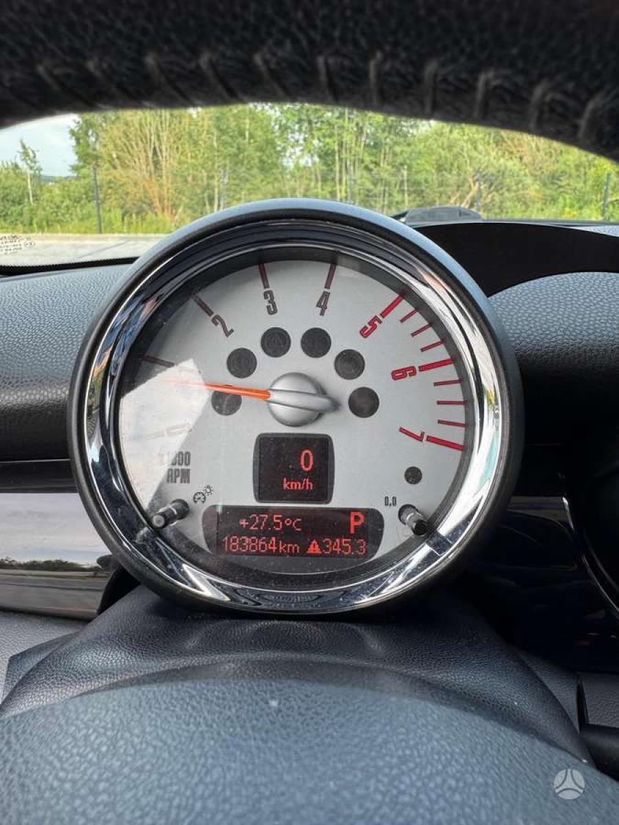 Dzeltens MINI Cooper 2009 Viļņa, ar dzinēja tilpumu 1.60 L un nobraukumu 184 tūkst. km par 4499 €, foto 10 vietnē AUTOMOTO.COM.LV