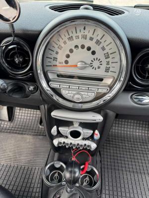 Dzeltens MINI Cooper 2009 Viļņa, ar dzinēja tilpumu 1.60 L un nobraukumu 184 tūkst. km par 4499 €, foto 17 vietnē AUTOMOTO.COM.LV